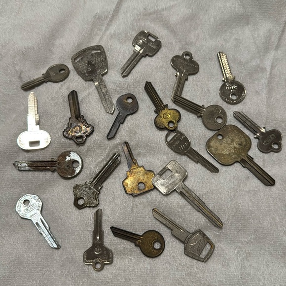 Any | Other | Vintage Uncut Keys | Poshmark